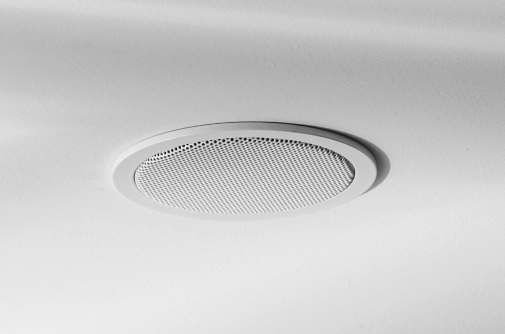8 Things You Need to Know About Ceiling Speakers - Icydk