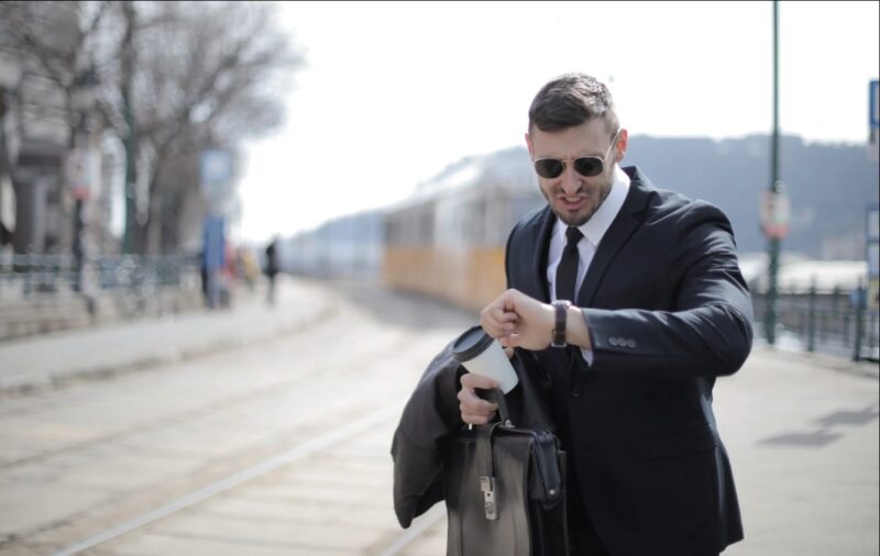 Chasing Success is Harder Than You Think, But Why? - Icydk