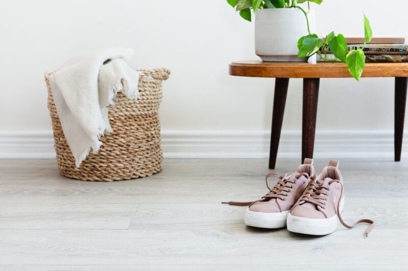 Upgrading Your Floors Pros And Cons Of Laminated Floors Icydk